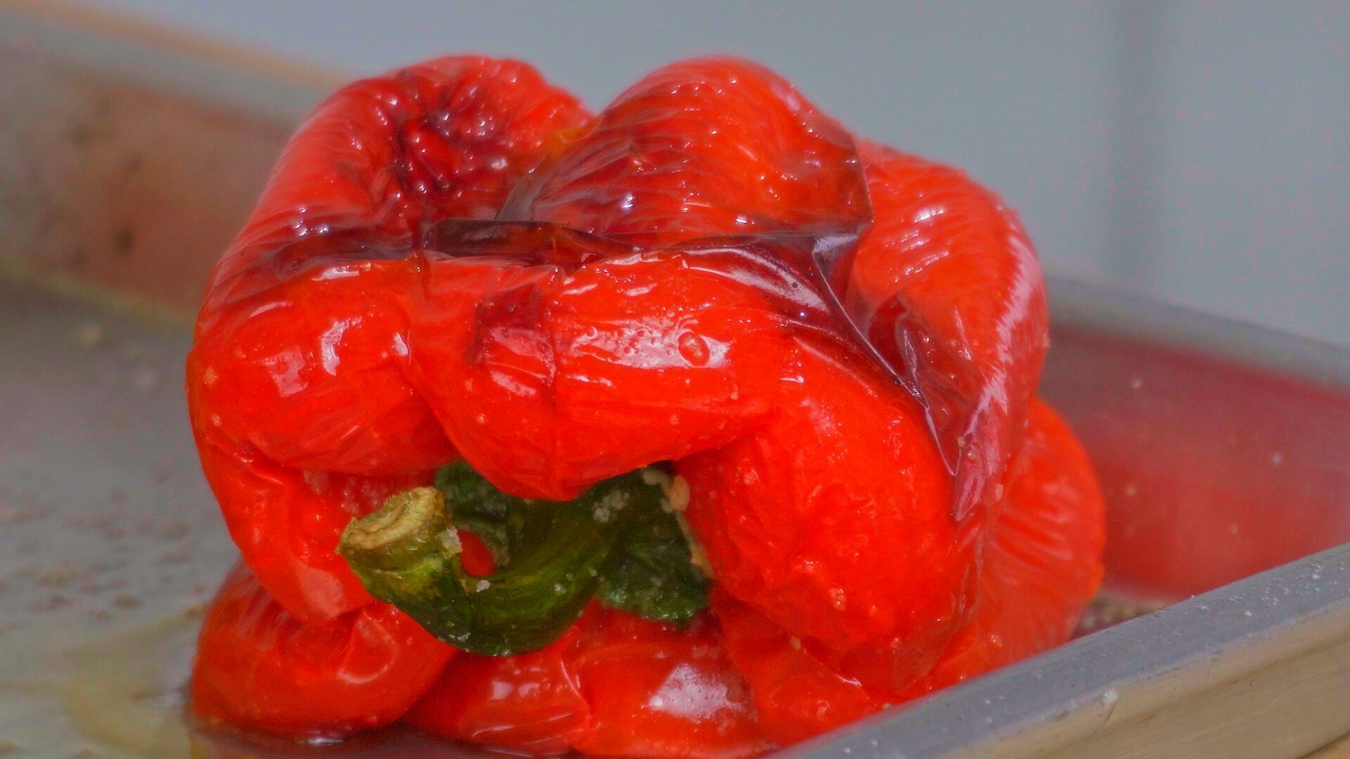 Roasted Pepper, Chilli & Basil Pasta Salad Recipe - BenGoshawk